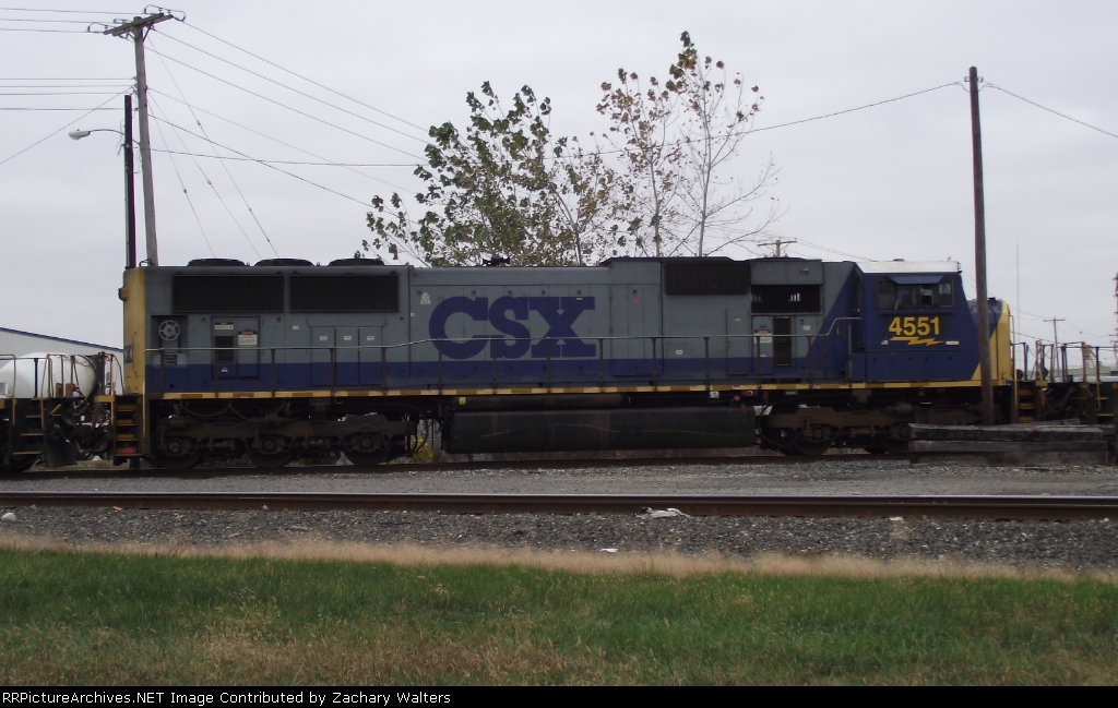 CSX 4551